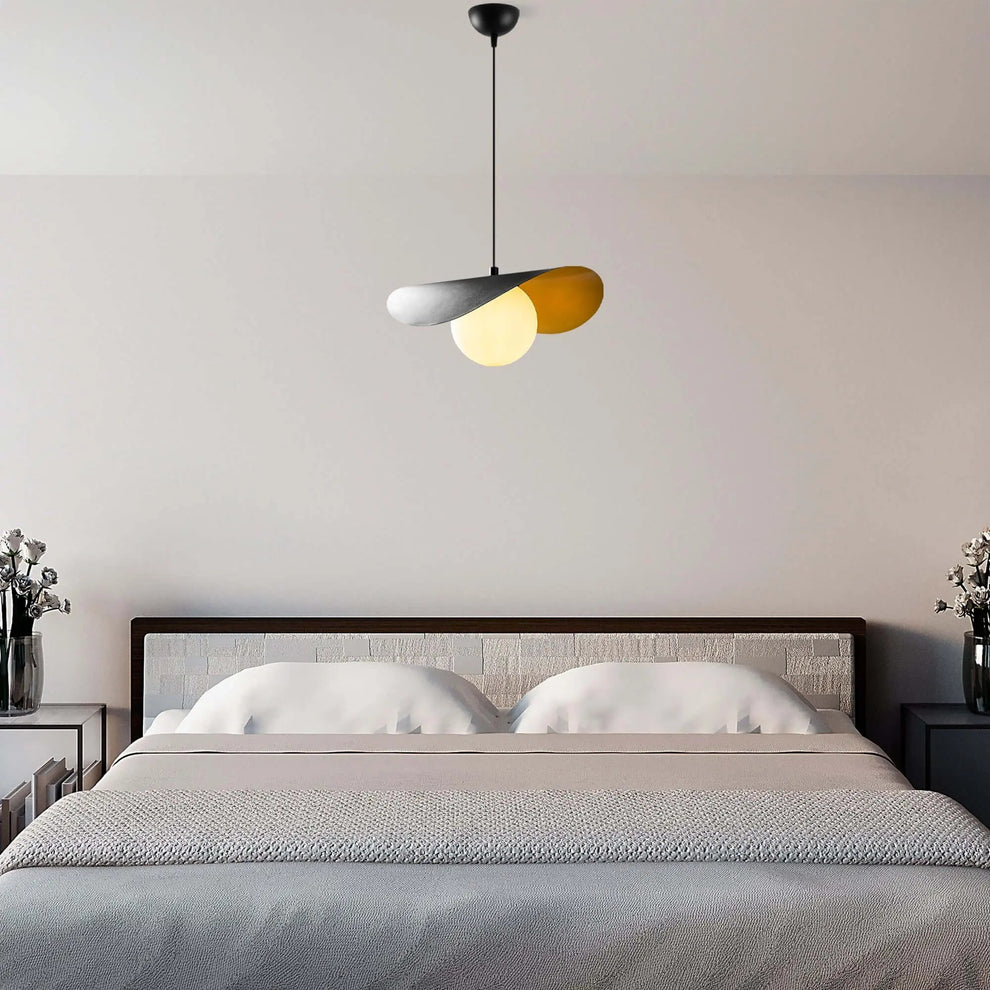 Eclipse Glow Pendant – SwiftBeacon